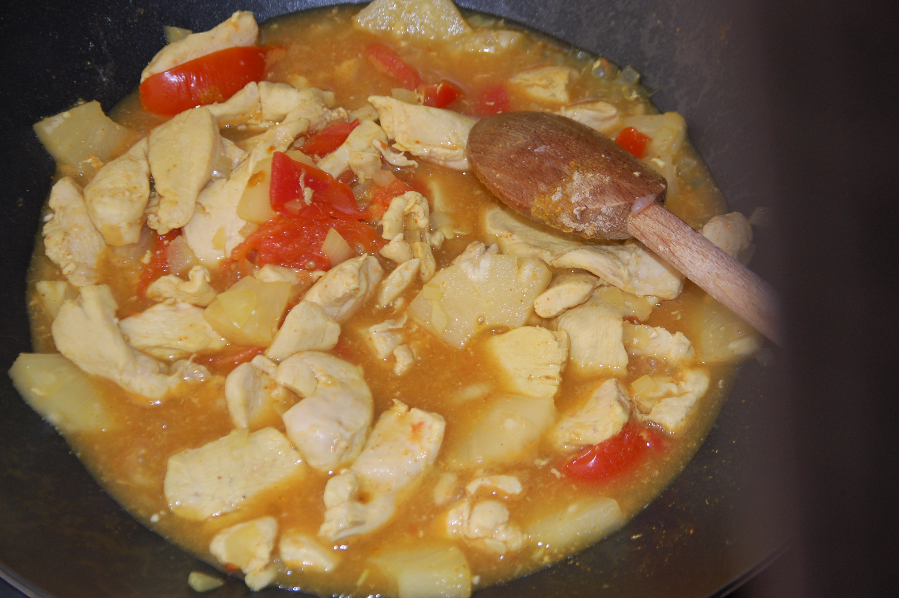 Fricassée De Poulet Au Curry Maman ça Déborde