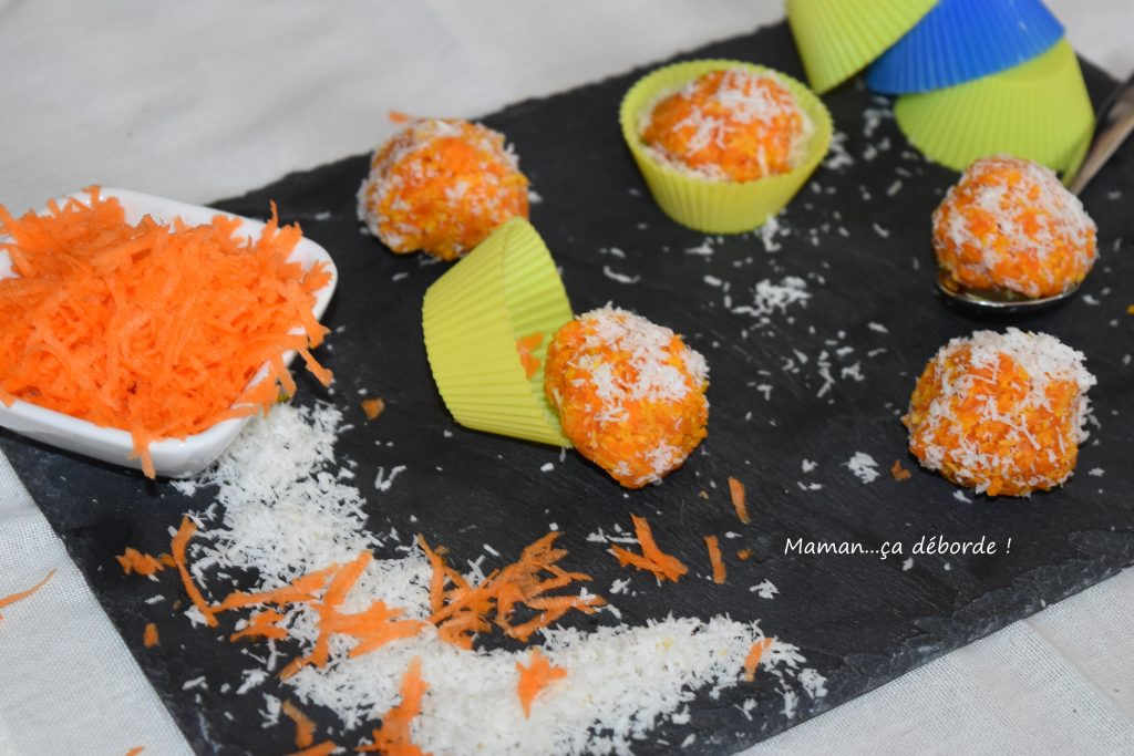 Boule carotte et noix de coco - Maman...ça déborde
