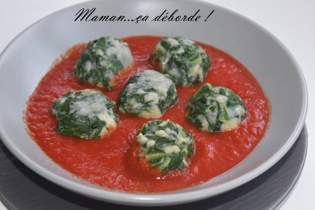 Boulettes de blettes à la tomate - Maman...ça déborde