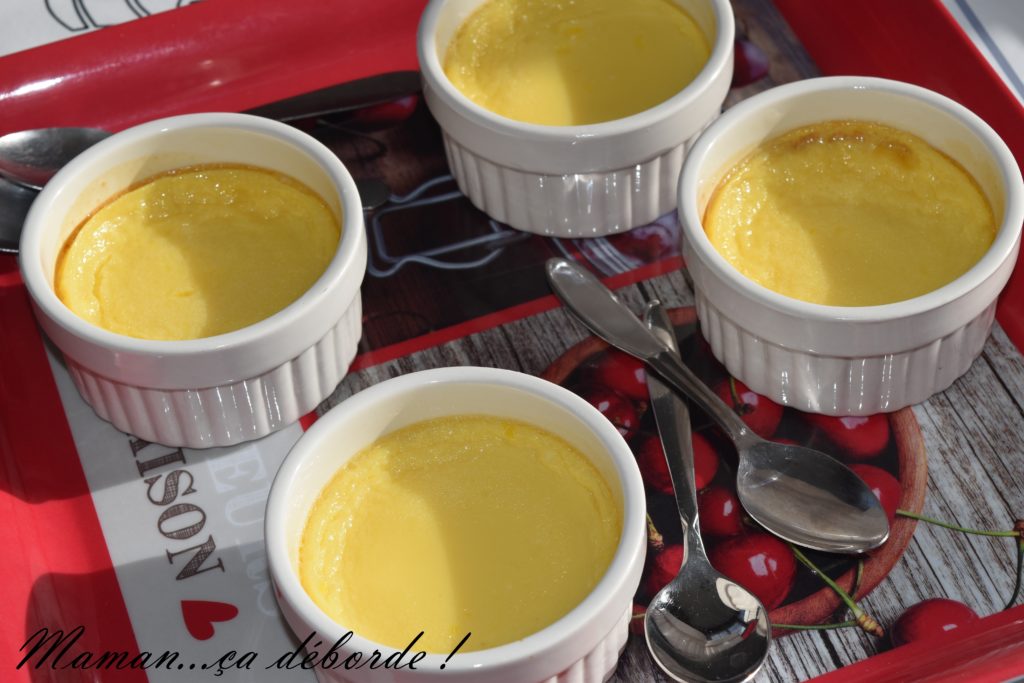 Flan au lait concentré - Maman...ça déborde